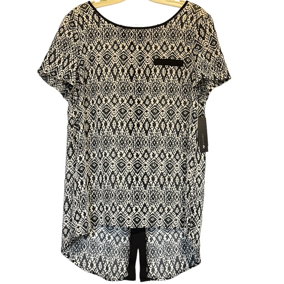 AB Studio | Tops | New Ab Studio Blackwhite Design Blouse Large | Poshmark